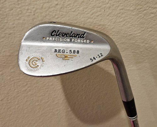 Cleveland Precision Forged Reg 588 Tour Zip Grooves 54° Golf Wedge RH ...