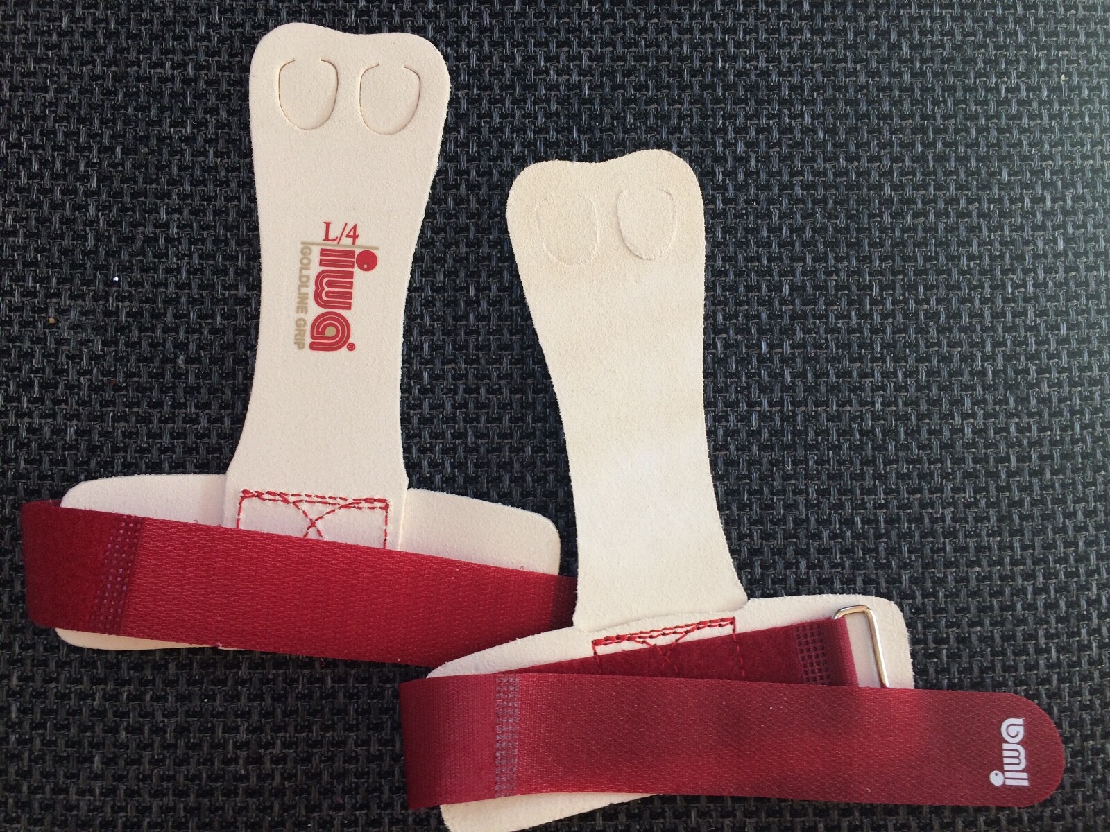 IWA 440 Riemchen Handschutz Reck Stufenbarren Ringe 2-Loch ...