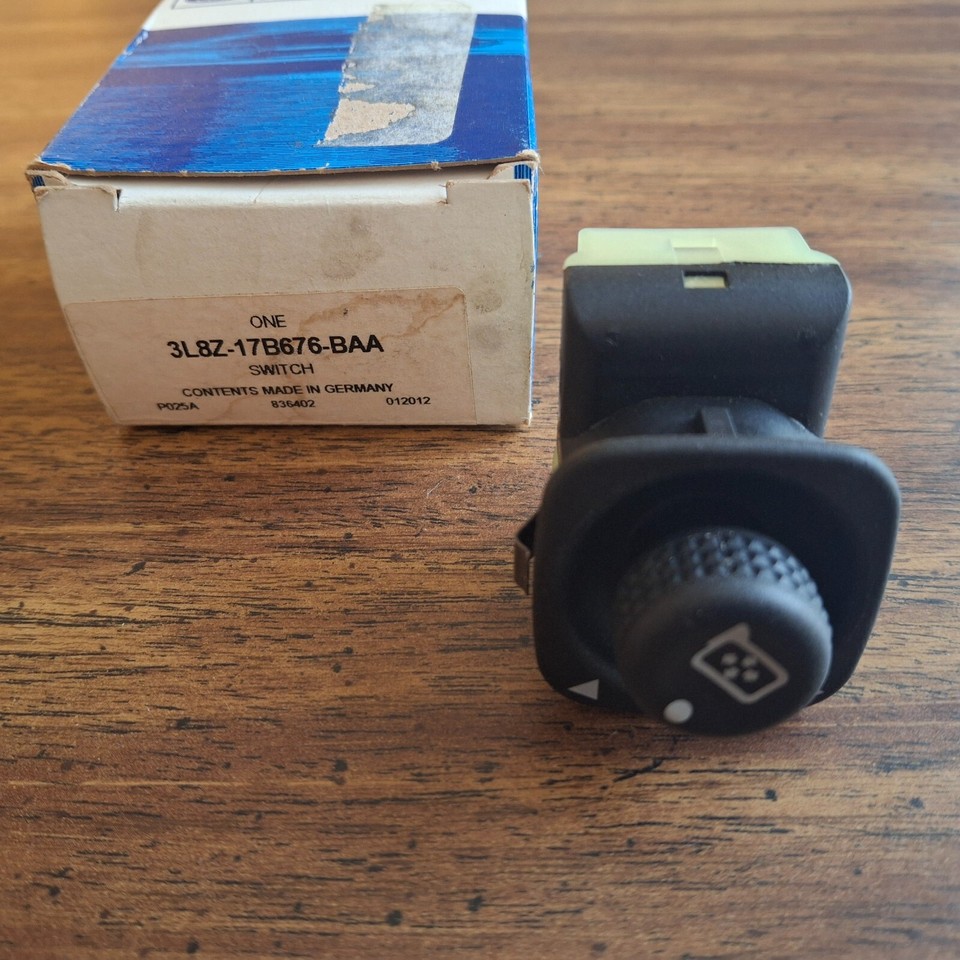 Used! Ford Escape Mirror Switch 01 02 03 04 05 06 07 OEM 3L8Z17B676BAA ...