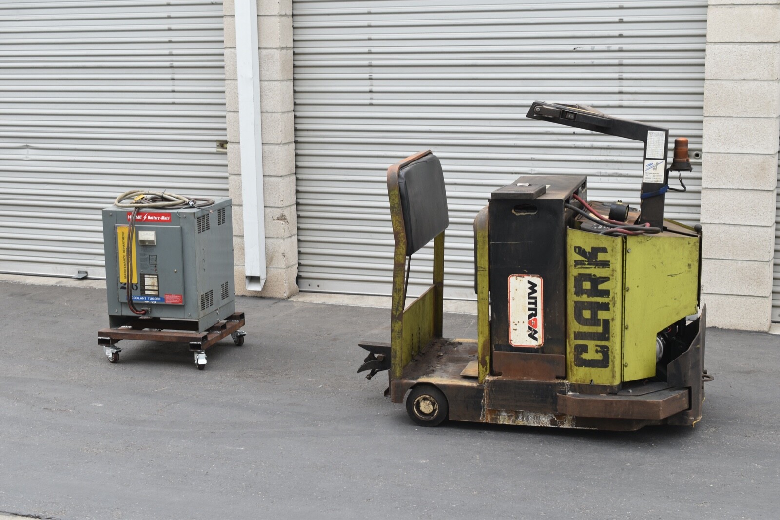 Clark PTT-7 Electric Tow Tractor Tug Tugger 24V | eBay