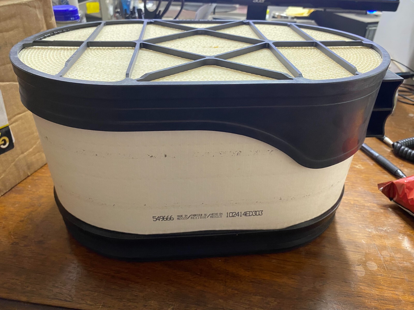 FLEETGUARD AF27876 - Air filter cross reference