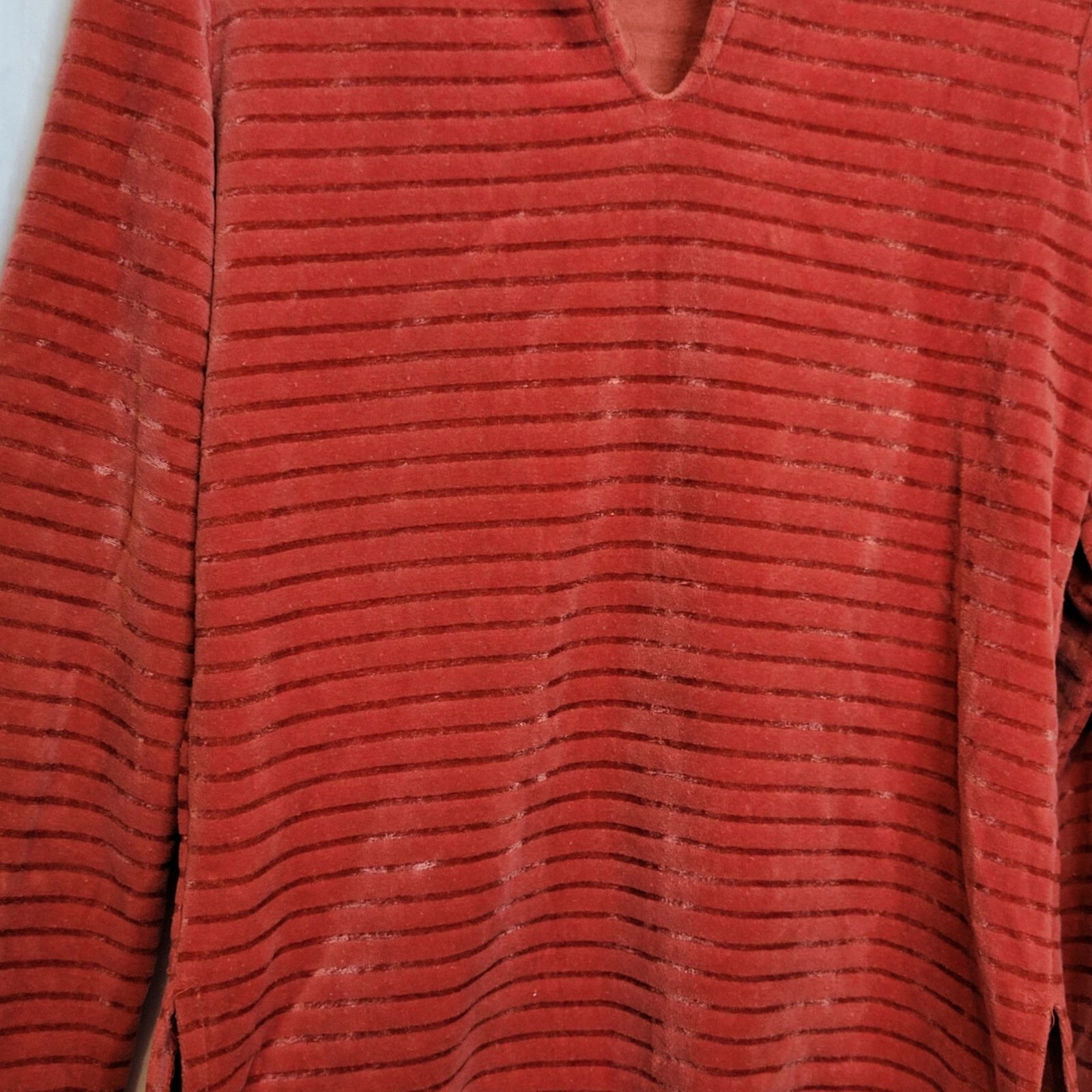 Vintage Velour Pullover Shirt Long Sleeve Rust Red V Neck Textured ...