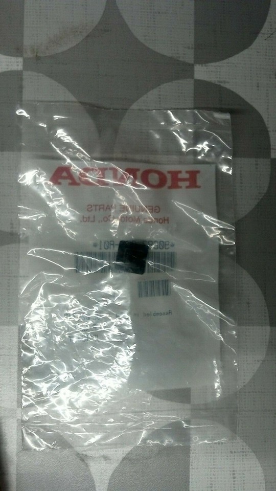 Honda 90682-SDA-A01 Bumper Cover Grommet **Free Shipping** | eBay