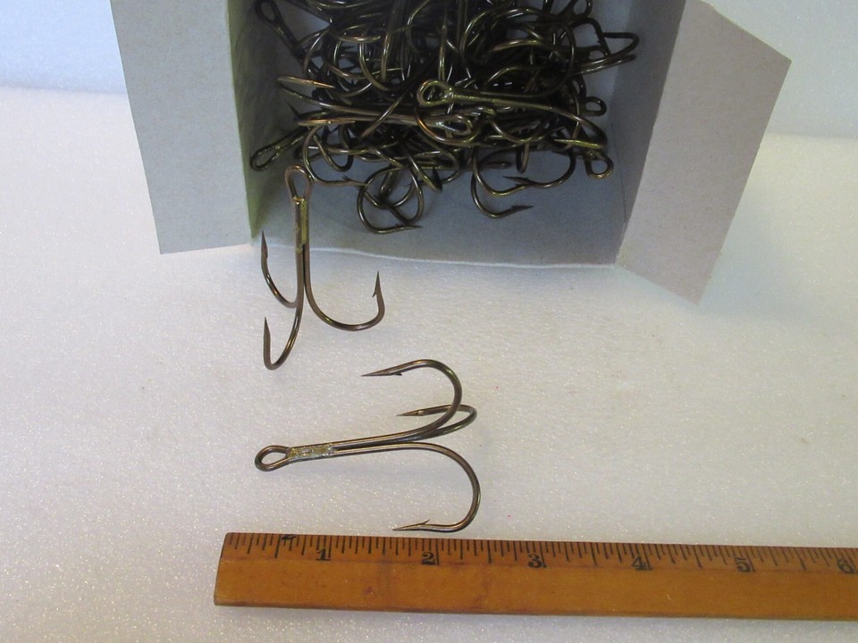 36 BRONZE REPLACEMENT LURE TREBLE SNAG FISHING SNAGGING 3 WAY BAIT HOOK ...