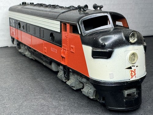 HO Scale New Haven F7 Diesel Power Locomotive #0272 | eBay
