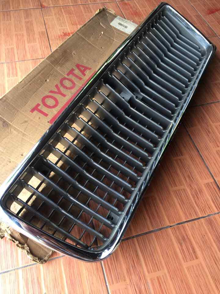 TOYOTA CRESSIDA RX30 RX-30 RADIATOR GRILLE GENUINE PART NOS JAPAN. | eBay