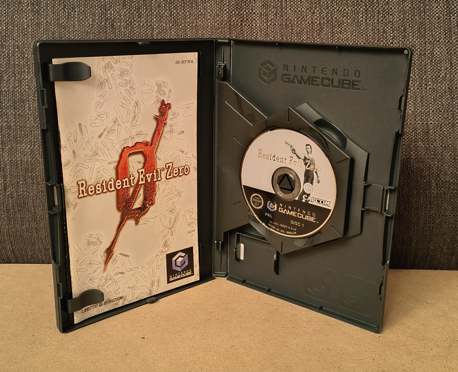 NINTENDO GAMECUBE CONSOLE BUNDLE RESIDENT EVIL 4 PAL ITA + Game NEW! | eBay