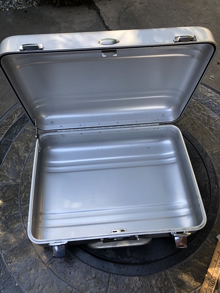 Vintage Zero Halliburton Aluminum Combo Lock Briefcase | eBay