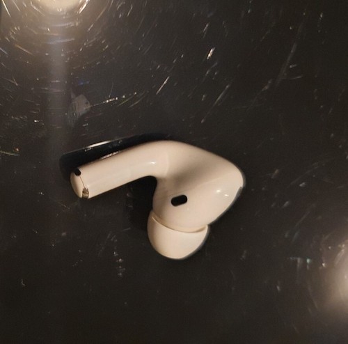 Genuine Apple AirPods Pro right Only Airpod | eBay Australia