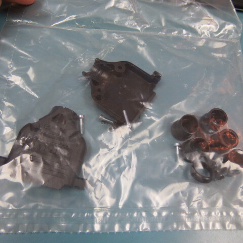 TYCO 5748678-3 Qty of 10 per Lot 25 Position Two Piece Backshell ...