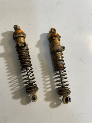 RC10 6010 TEAM ASSOCIATED VINTAGE RC10 Gold Pan BUGGY Shocks | eBay