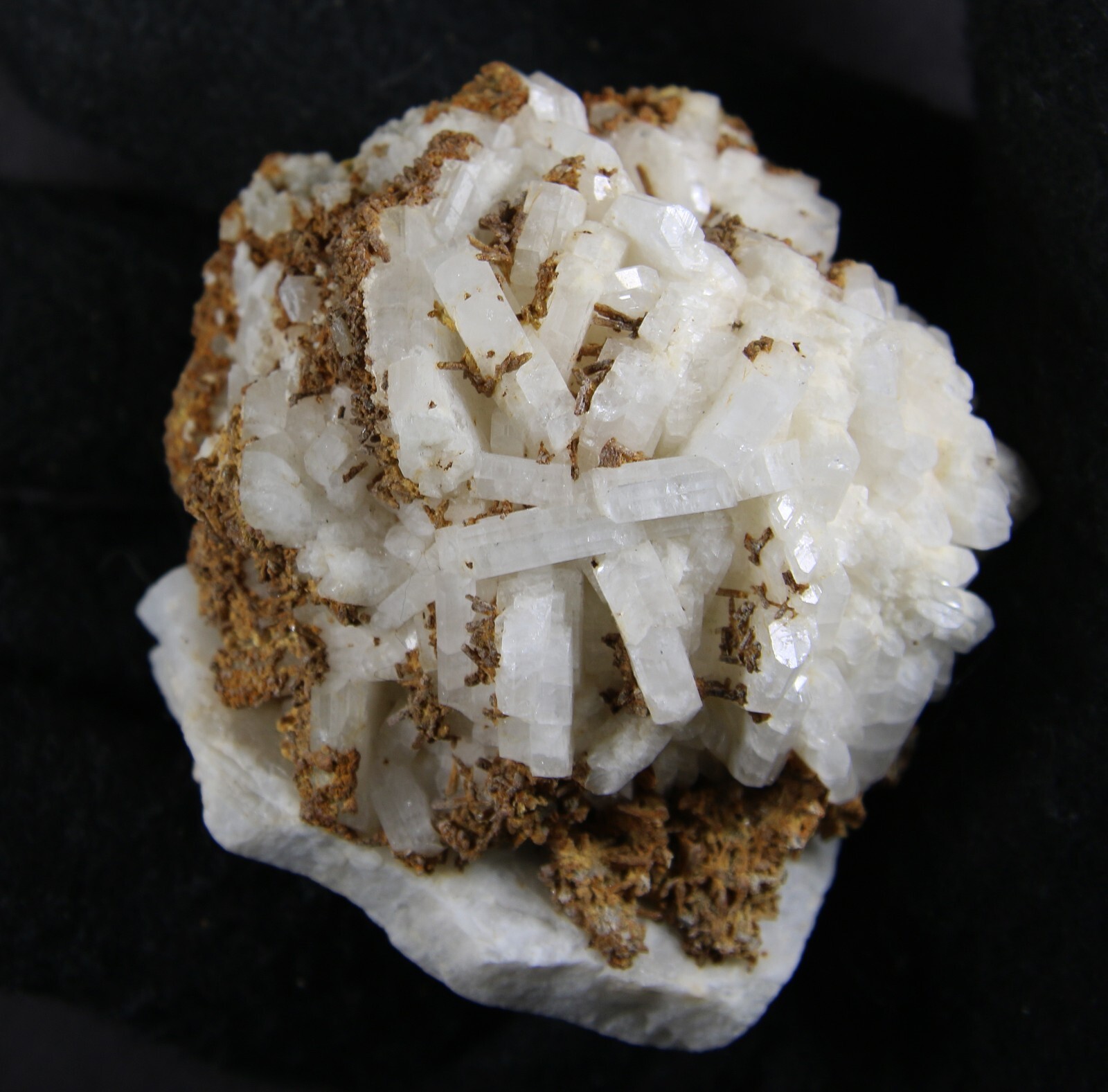 Albite w/ Eosphorite - Minas Gerais- ex. Ellis | eBay