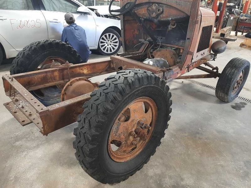 1930 FORD MODEL A FRONT AXLE WITH SPINDLES 883136 | eBay