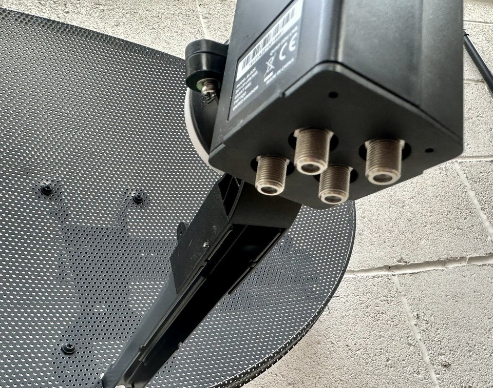 Sky Satellite Dish Zone 1 60cm With Quad LNB CHEAPEST ON EBAY READ ...