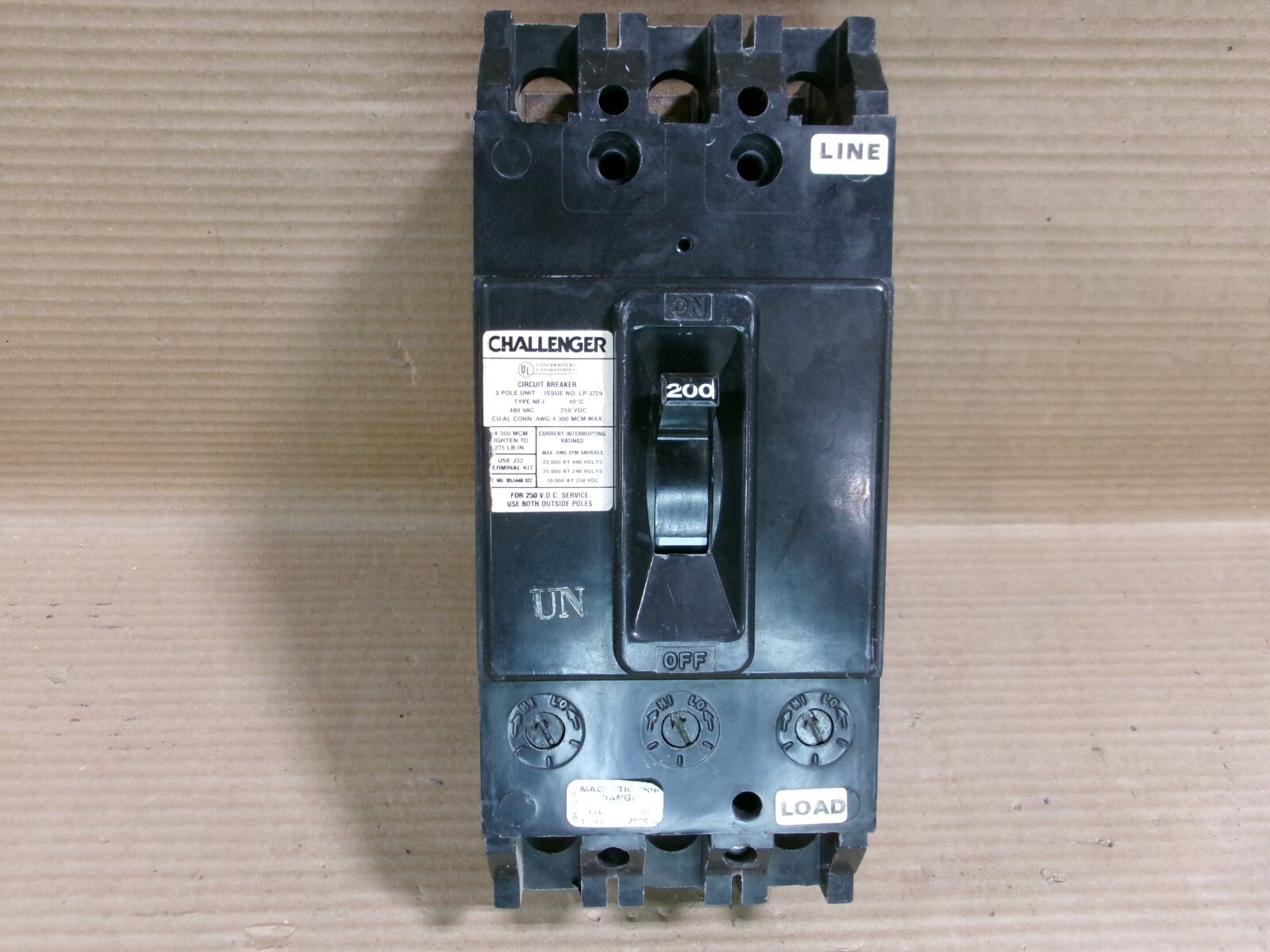 FPE Federal Pacific NEJ NEJ233225 3 Pole 225 Amp 240V Circuit Breaker ...