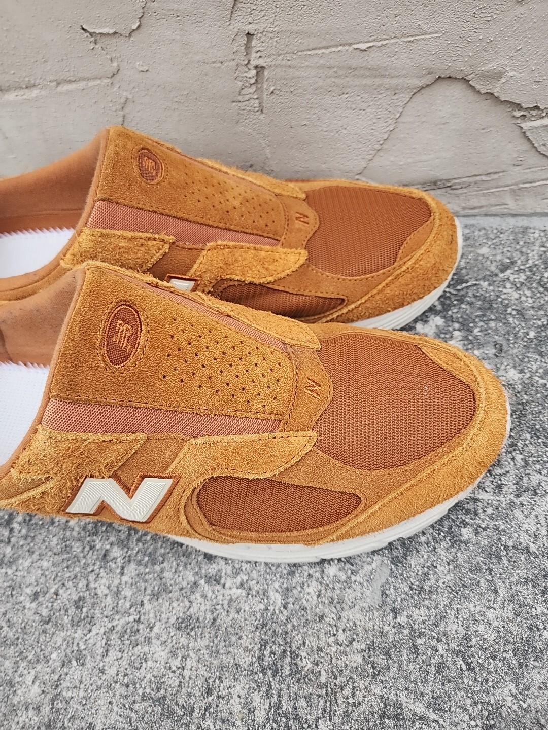 New Balance 2002RM Slip On Mule M2002RMB Brown Beige … - Gem