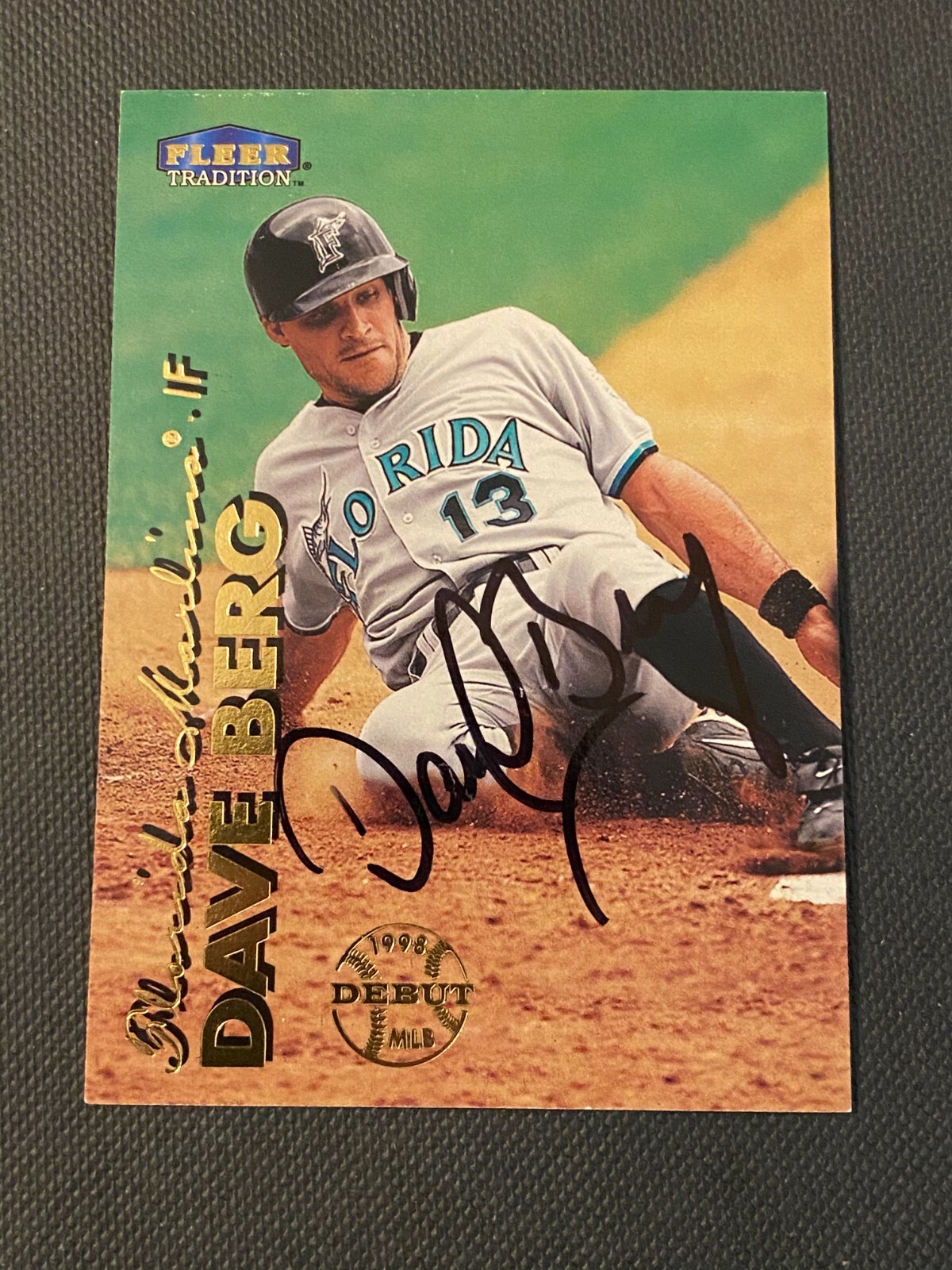 Dave Berg Signed 1999 Fleer Tradition Card Auto Marlins Autograph ...