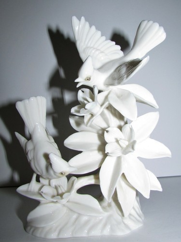 White Porcelain CARDINAL Bird FIGURINE Statue #482 | eBay