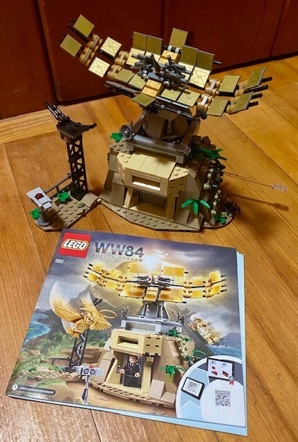 Lego Wonder Woman vs Cheetah WW84 76157 figures not included | eBay