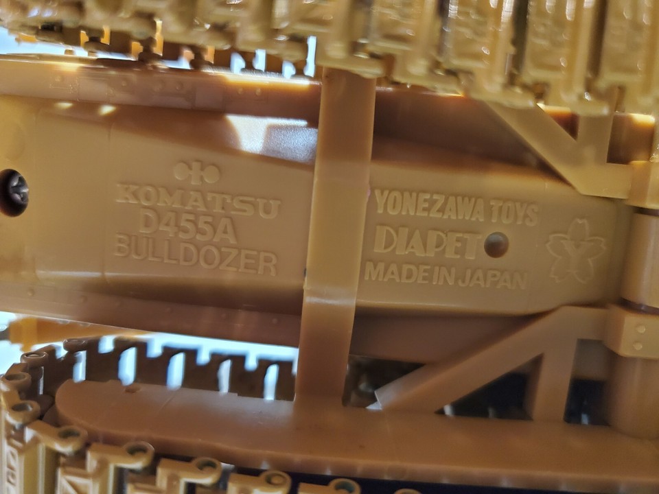 Yonezawa Toys Komatsu D455A Bulldozer The Killdozer Model 1:50 Diecast ...