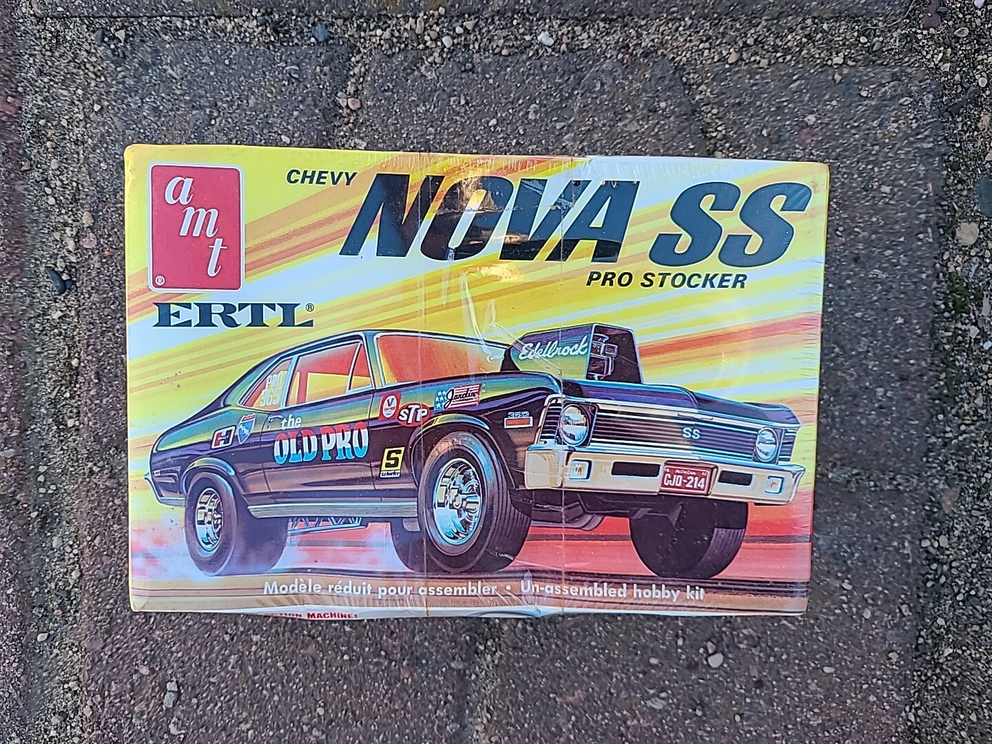 AMT ERTL Chevy Nova SS Pro Stocker "The Old Pro" 1:25 Model Kit #6556 ...