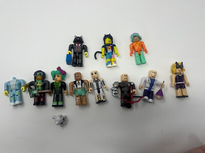 Lot Of Roblox Celebrity Series Figures And Pieces NO CODES | eBay
