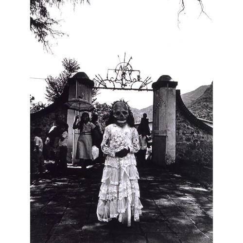 VINTAGE PHOTO PORTRAIT LITTLE GIRL COMMUNION DAY DEAD MEXICO NEW FINE ...