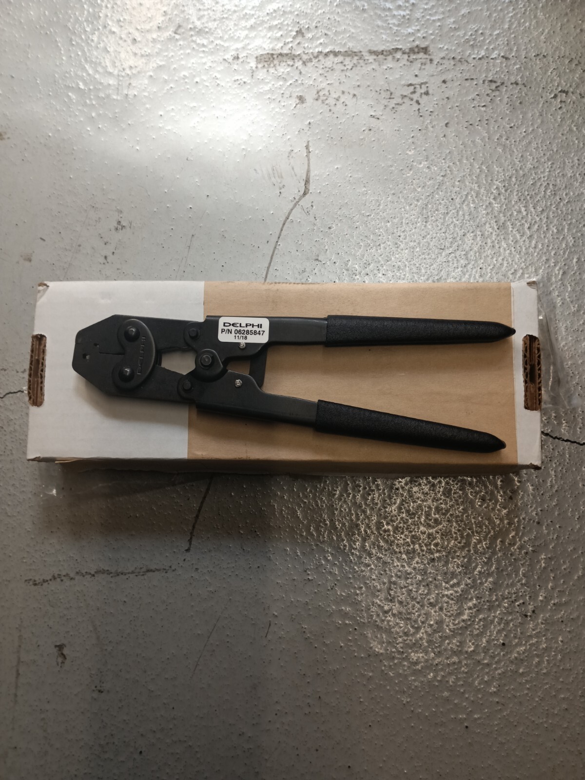Delphi Tools - Hand Crimpers Crimping Tool Part# 06285847 for sale ...