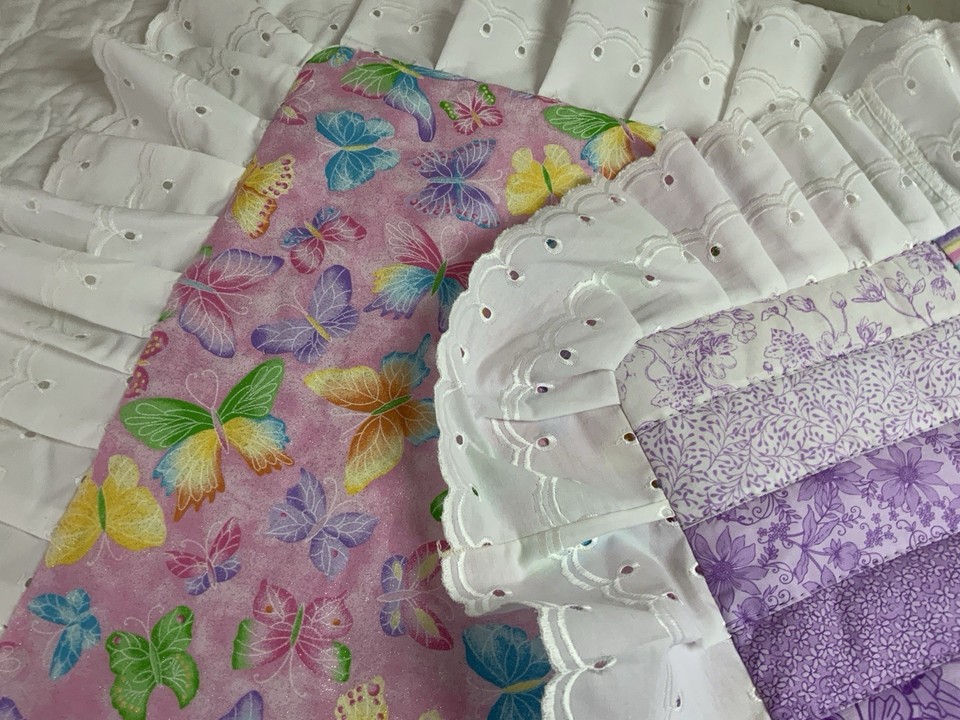 Hand Made Small Patchwork Quilt, Calico Prints, White Lace Edges, Pink ...
