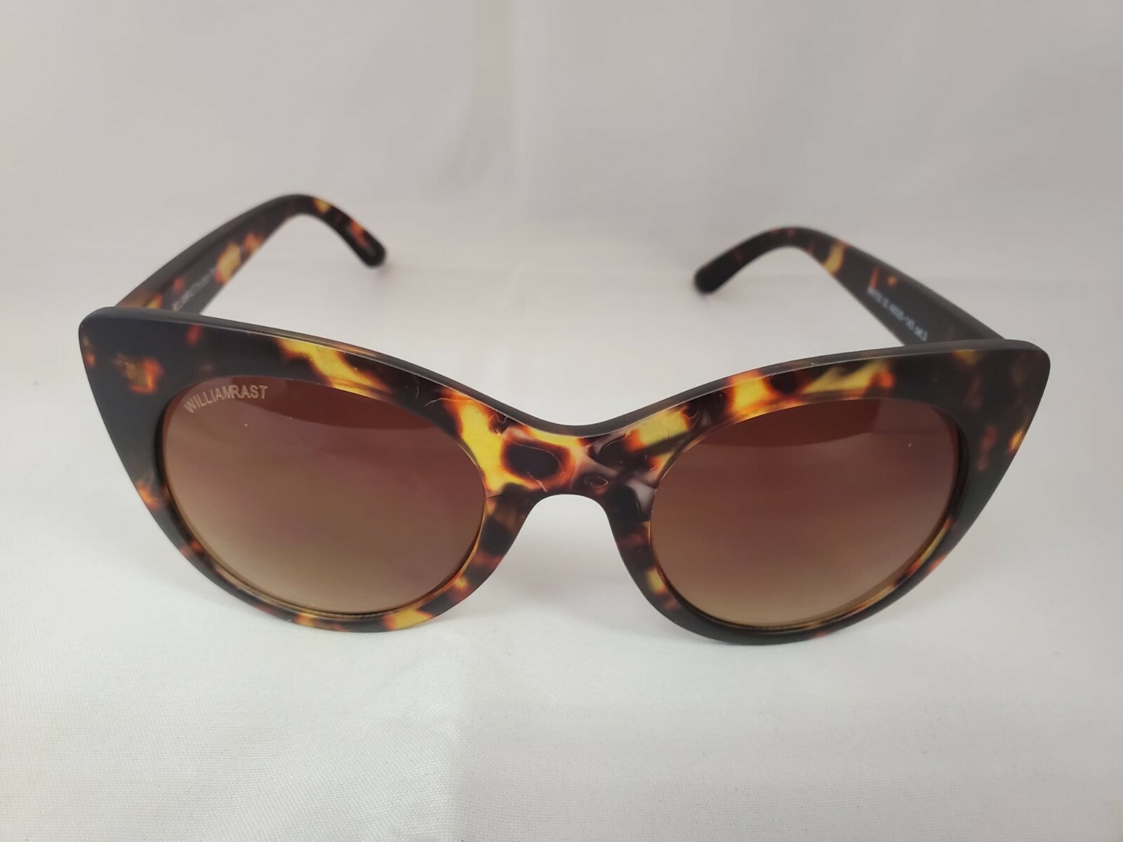 Authentic William Rast WR702 02 Tortoise Cat Sunglasses Gradient Lens ...