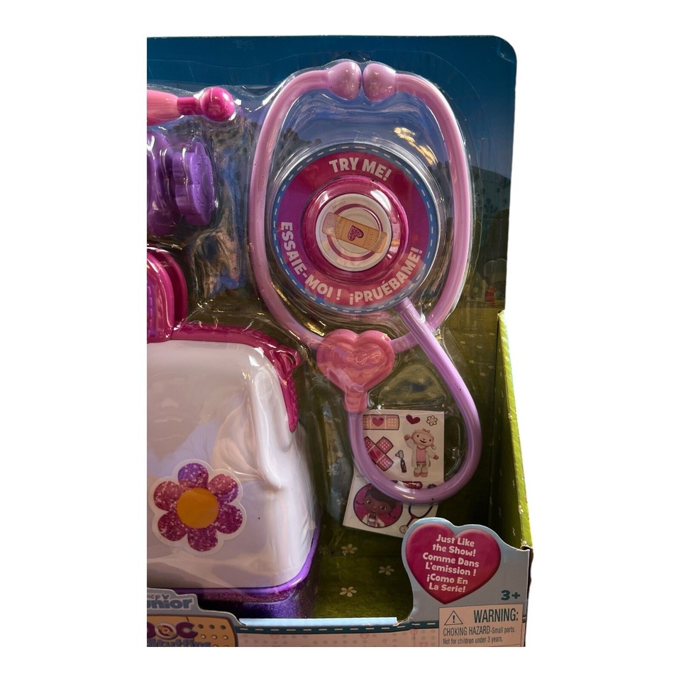 Disney Junior Doc McStuffins Toy Hospital Doctor's Bag Set (8 pieces ...