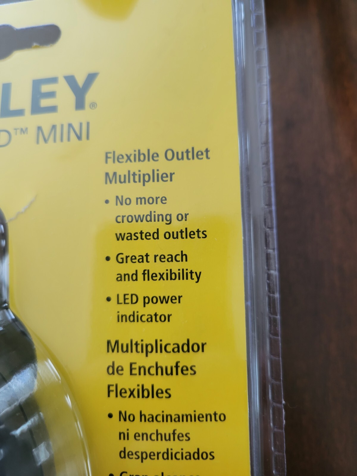 Stanley Powersquid Mini - Black & Yellow - Flexi Outlet Multiplier ...