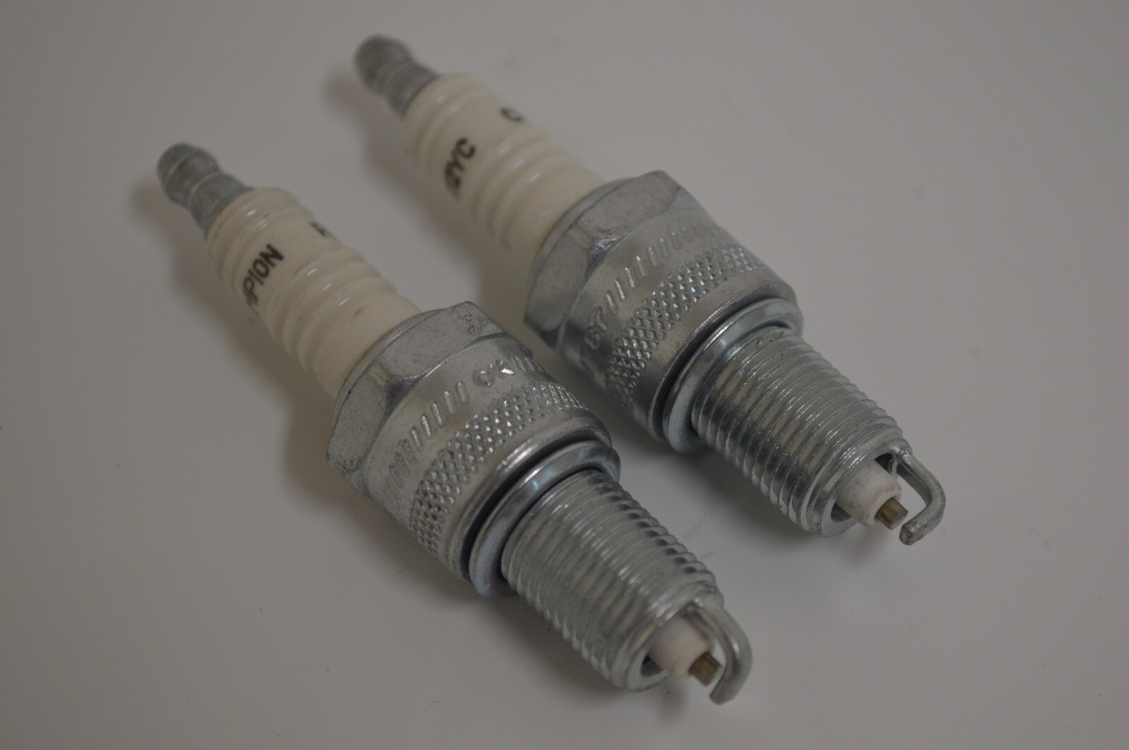 Yamaha G14, G16, G21, G22 & G29 Champion Spark Plug RN12YC 404 2 Set | eBay