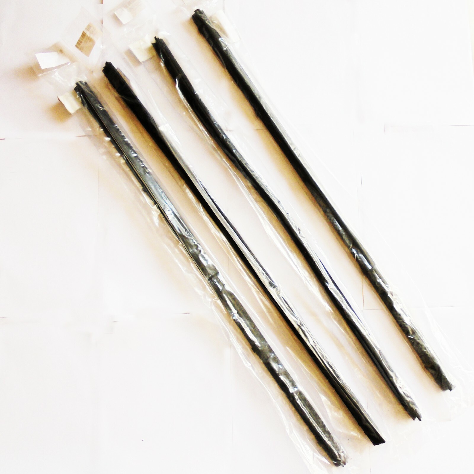 FOR TOYOTA HILUX RN30 RN40 LN30 LN40 PICKUP WINDOW GLASS SEAL DOOR ...