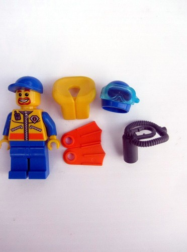 LEGO CITY RESCUE DIVER MINIFIG - Good Condition m36 | eBay Australia
