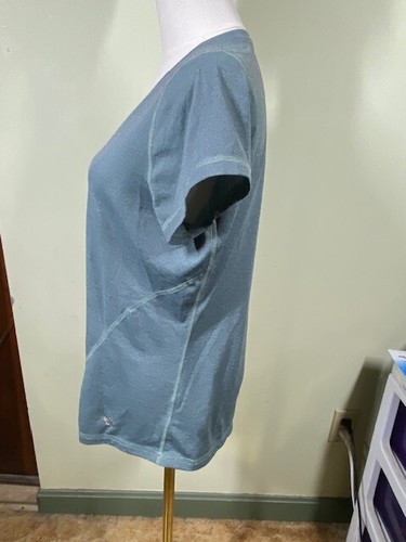 Mountain Hardwear Women's Sz M Green Short Sleeve V-Neck T-Shirt Casual Outdoor | eBay