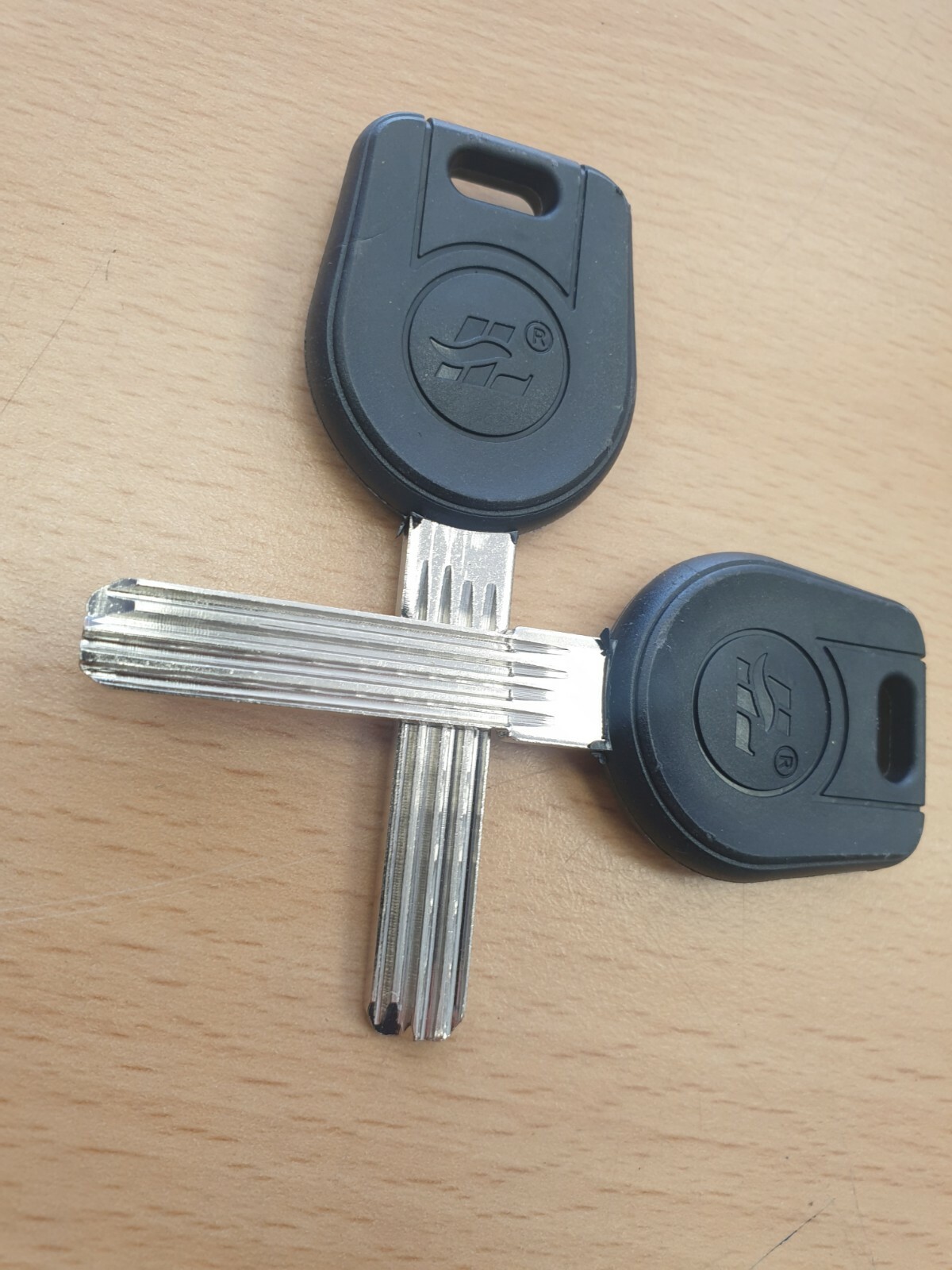 2 x HOOPLY Dimple Key blanks to fit Cylinders , Padlocks & Security ...