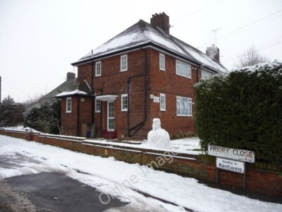 Photo 6x4 Priory Close, London N14 Southgate/TQ3094 Priory Close is a ...