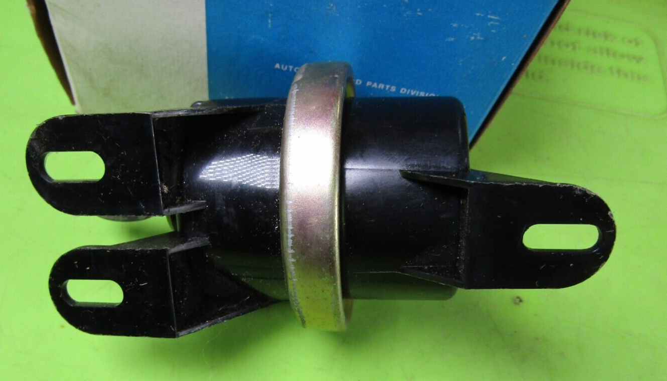 Ford Service Parts A/C Vacuum Actuator Control Car p/n C8VA-18A318-C 4/ ...