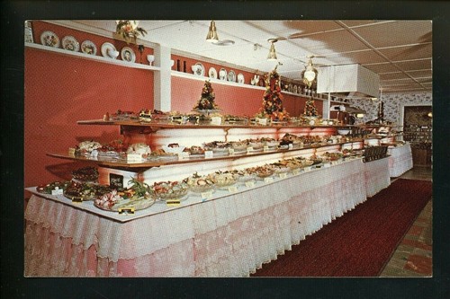 Restaurant postcard Ohio OH Bellville San-Dar Smorgasbord buffet table ...
