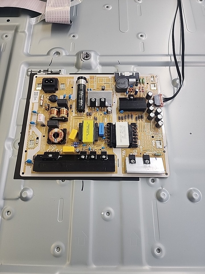 SAMSUNG UN65TU7000B CJ21 Complete Set - 65" 4K See The Pictures | eBay