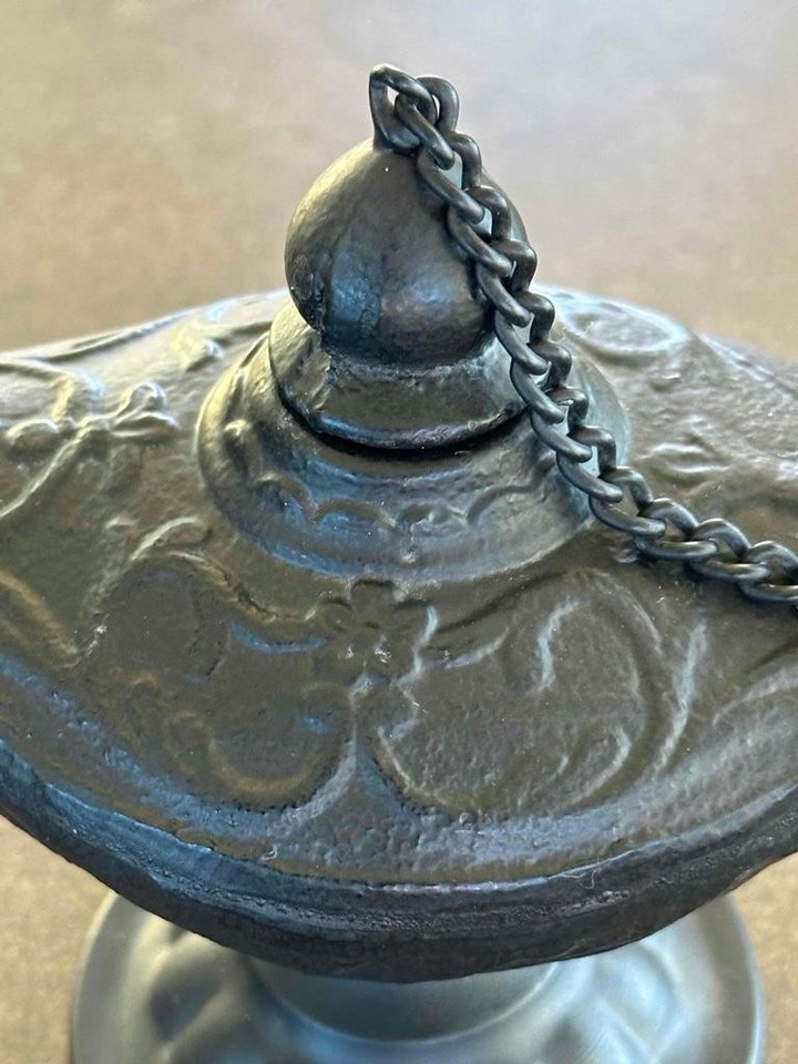 Vintage Cast Iron Genie Lamp Home Decor Incense Burner Aladdin Candle ...
