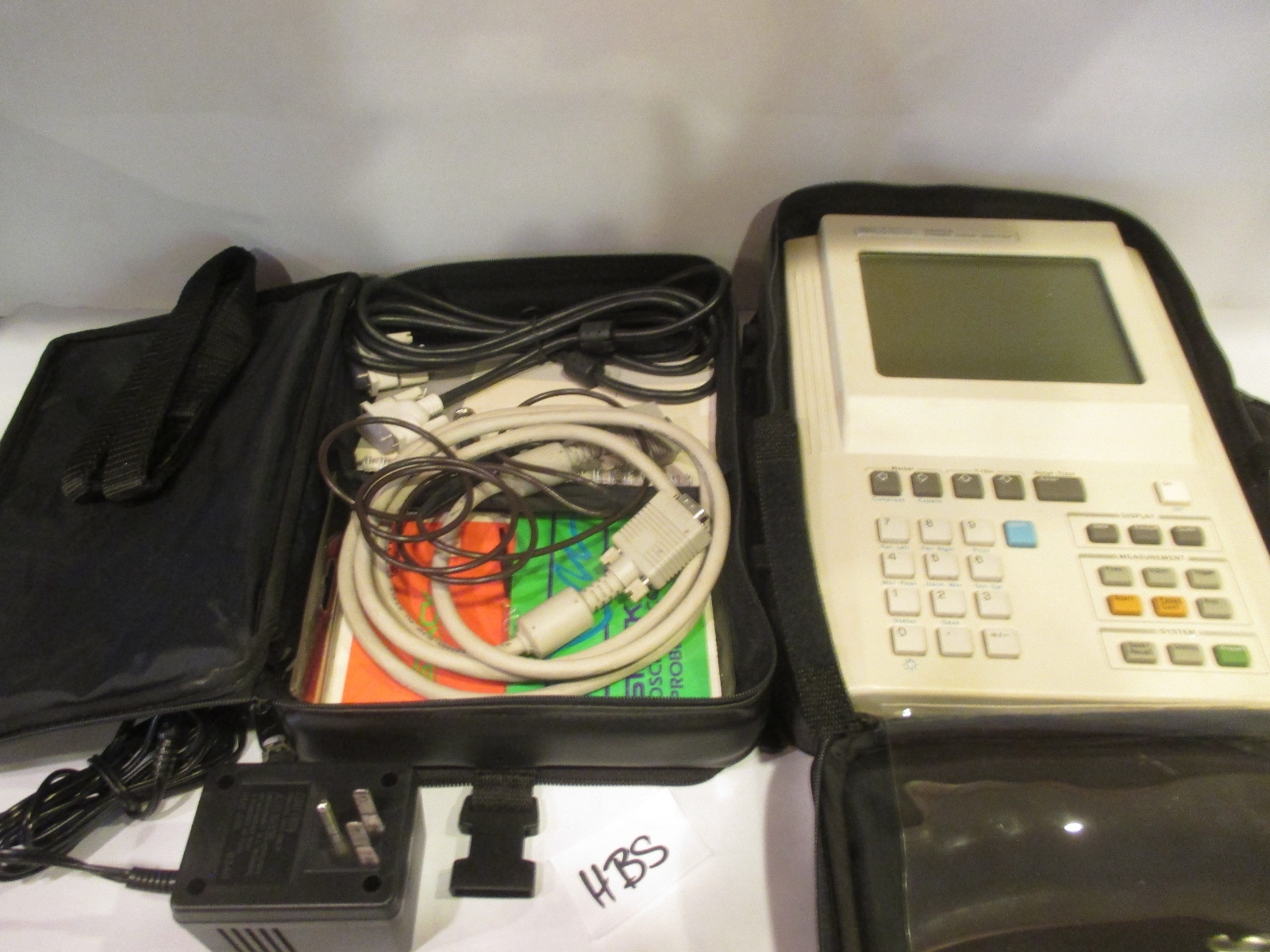HP 3560A Agilent Handheld Dynamic Signal Spectrum Vibration Acoustic ...