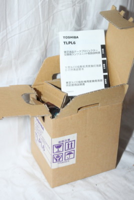 *Toshiba TLPL6*Beamer Lampe bulb lamp TLP-450 451 470 471 650 651 ...