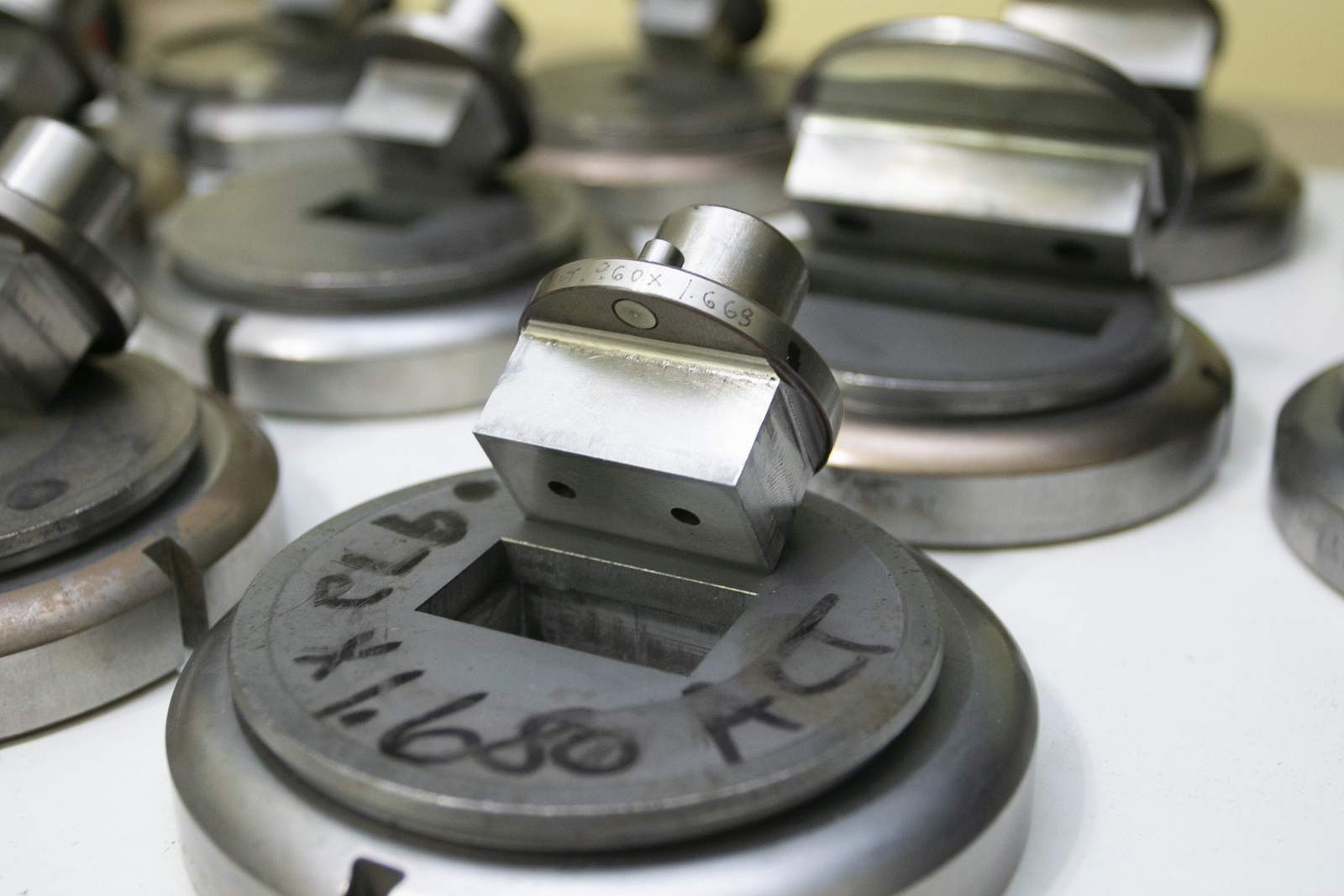 3-1/2" Strippit Amada Wilson Rectangle .755 to .960 Punch Press Tooling ...