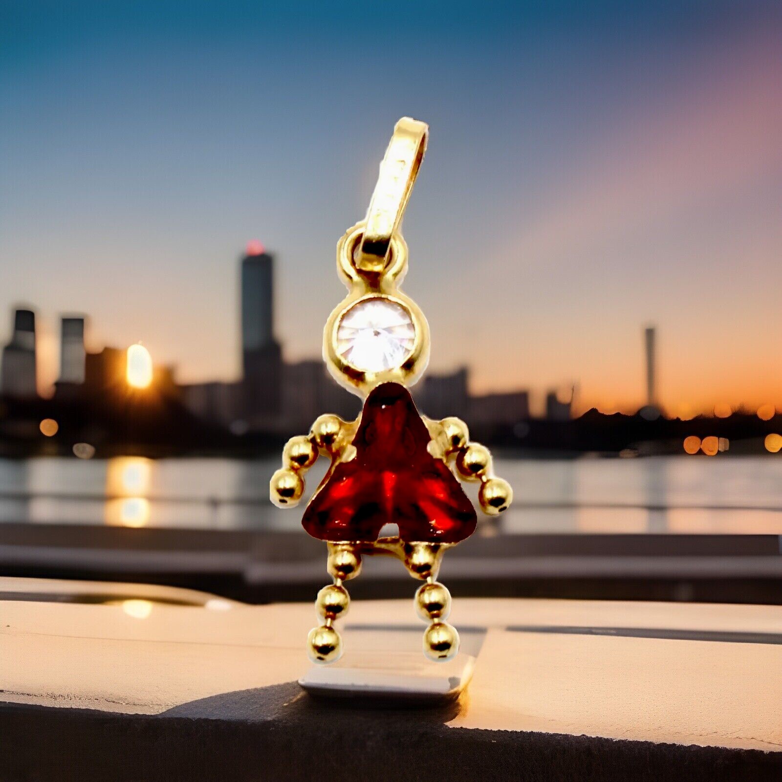 10k Yellow Gold Tri Cut Red Gemstone Crystalline Girl… - Gem