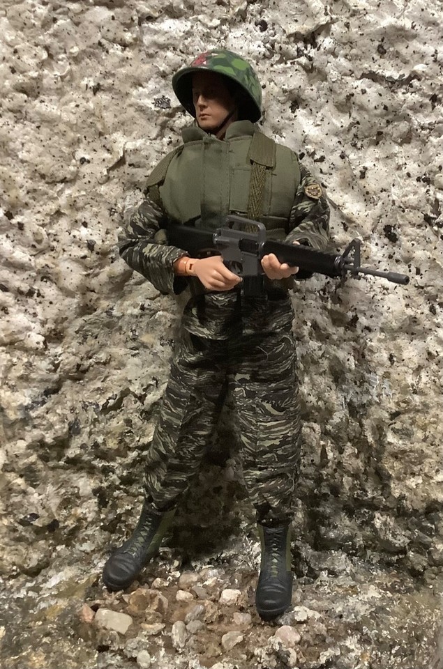 1/6 Kit-Bash Vietnam Camo ARVN Ranger w/M-16 & Custom Helmet & Patches ...