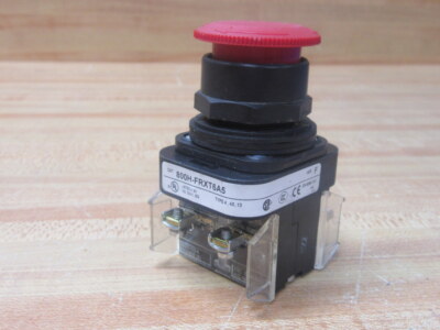 Allen Bradley 800H-FRXT6A5 Push/Pull 800HFRXT6A5 w/(2) 800T-XD4 | eBay