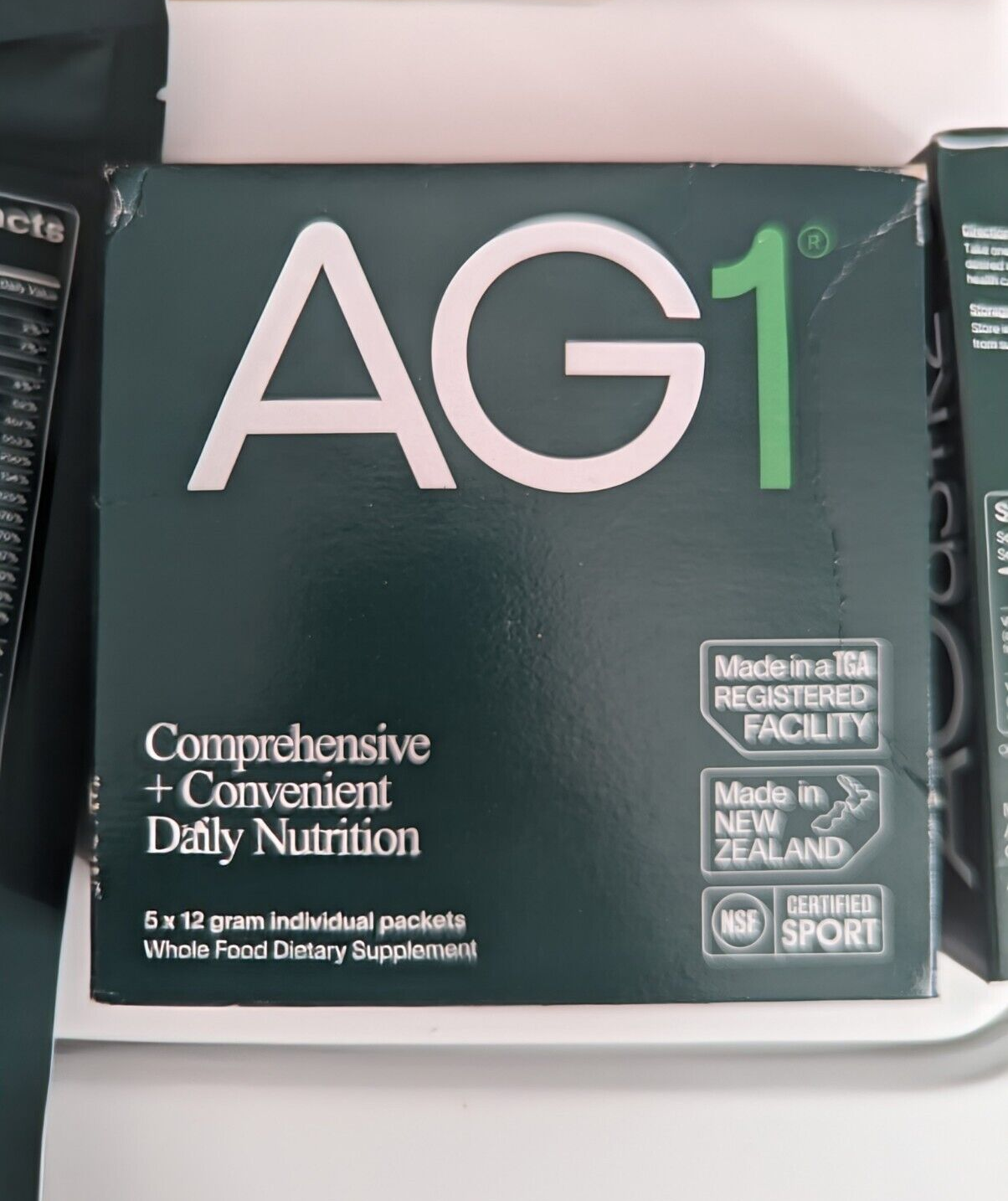 AG1 Athletic Greens Brand New Complete Kit (2) AG1 Pouch (5) AG1 Travel ...