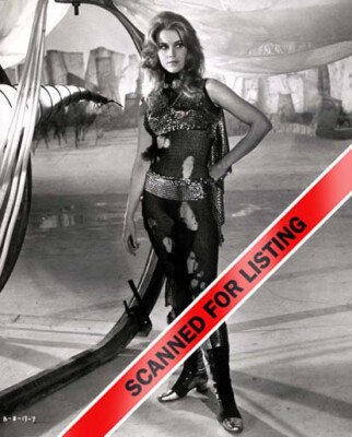 Barbarella JANE FONDA Behind the scenes on the set 8X10 PHOTO #7268 | eBay
